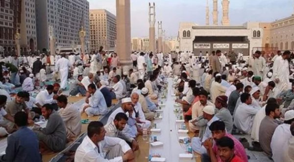 Saudi Arabia bans Iftar in mosques