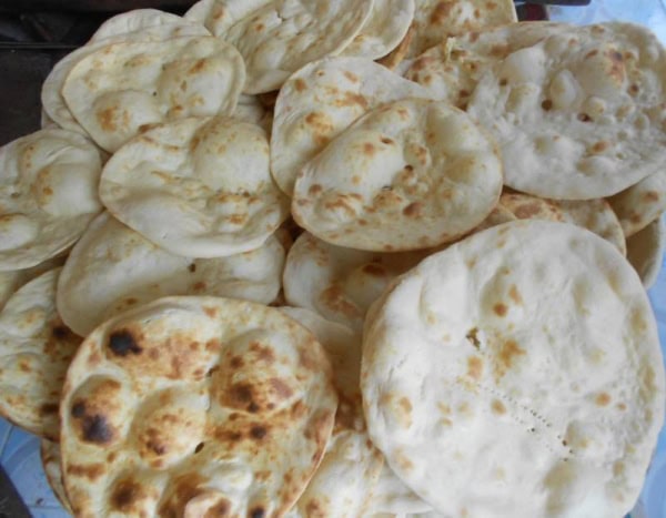 Price of naan, roti increased by Rs5 amid ‘rising costs’