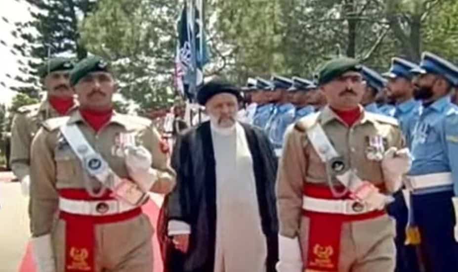 Iranian President Raisi receives Guard of Honour at PM House in Pakistan
