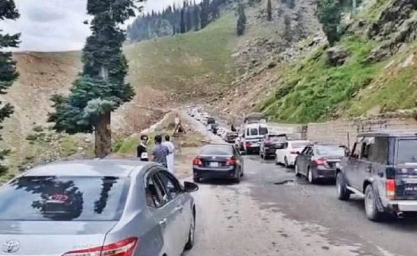 Kaghan-Naran road reopened for traffic after closure of five months