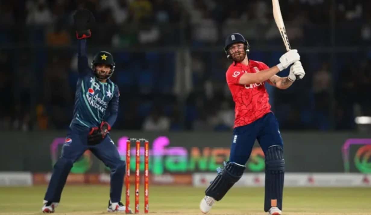 Rain threat looms large over Pakistan-England third T20 match today