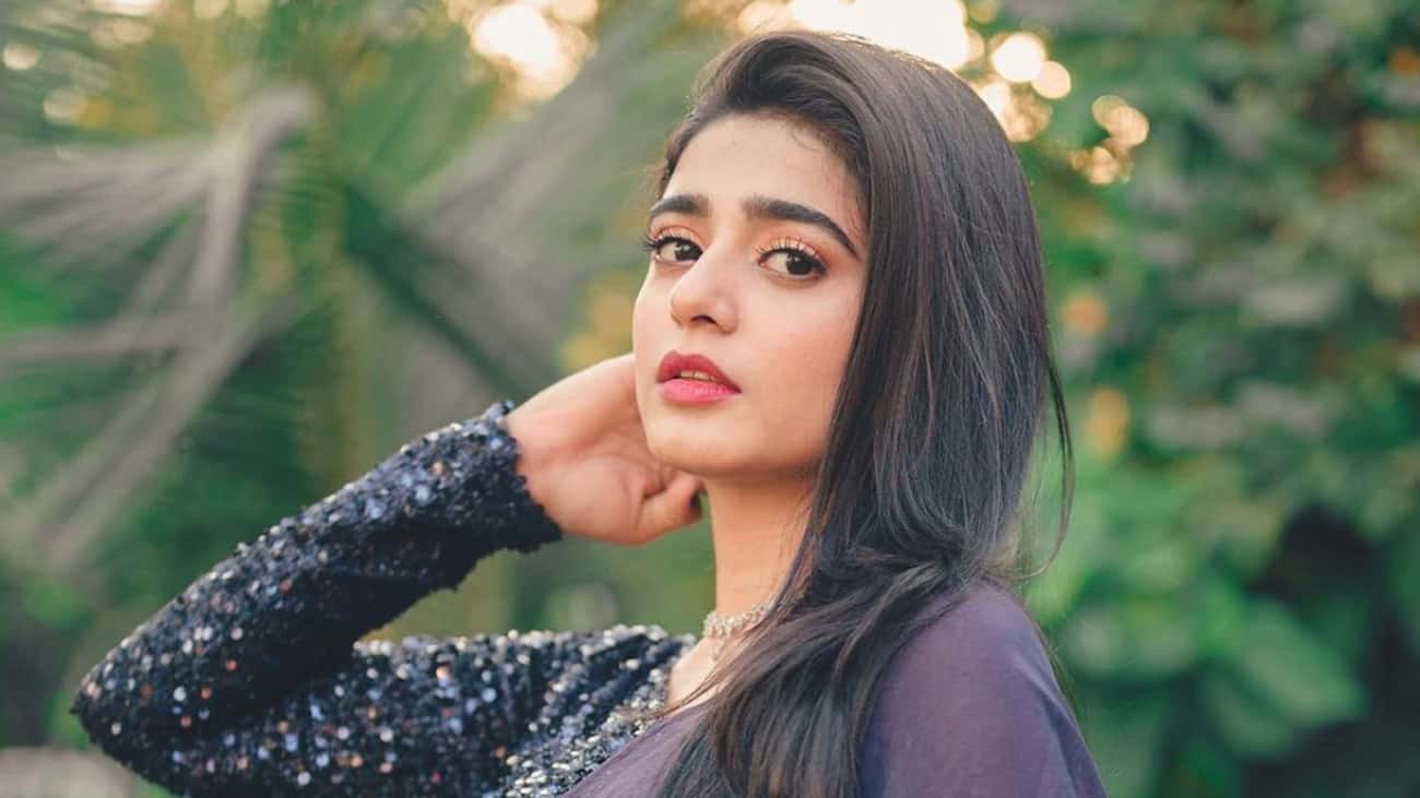 Sehar Khan’s captivating dance moves wows the internet