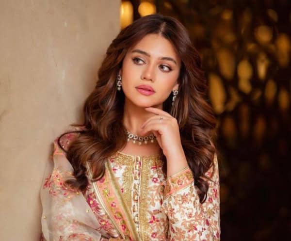 Zara Noor Abbas’ new dance video goes viral