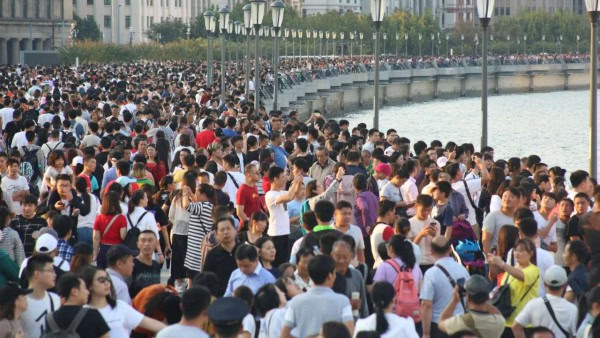 Pakistan launches five-year plan to reduce population growth rate