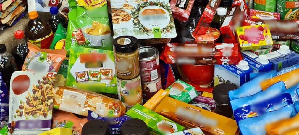 Sindh Food Authority lists 11 famous snacks unsafe for human consumption