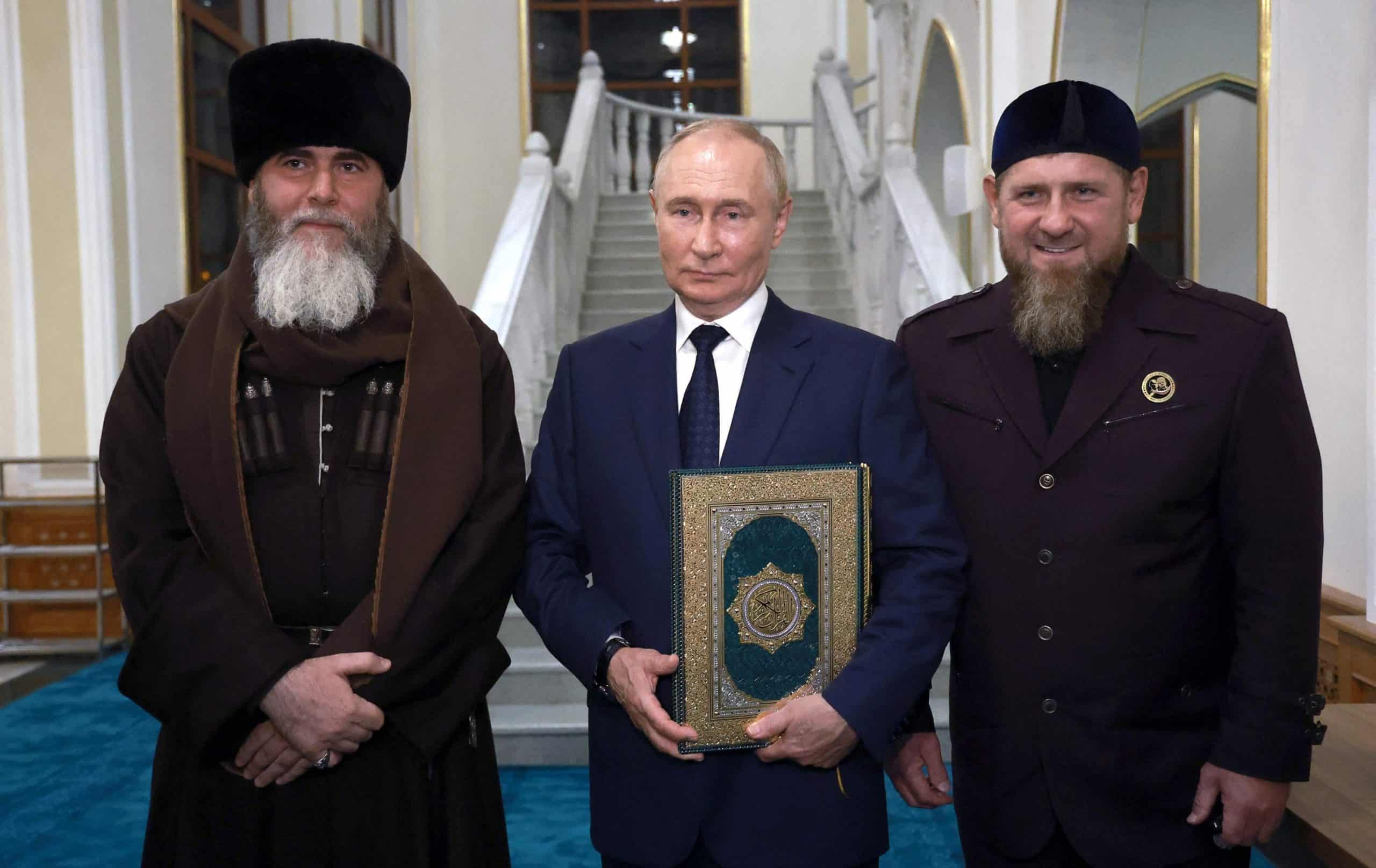 Russian president Vladimir Putin visits Chechnya, kisses Quran in a ...