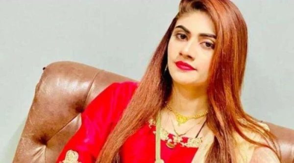 Dania Shah’s new video with ‘stranger’ goes viral