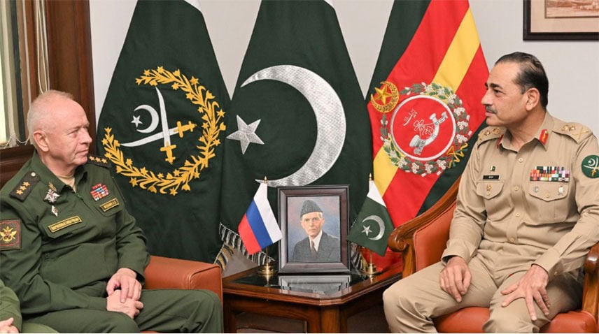 Pakistan, Russia vow to bolster security, defence ties