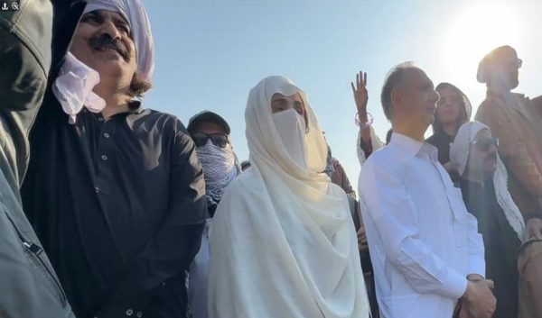 Bushra Bibi, CM Gandapur leave capital amid operation against PTI ...