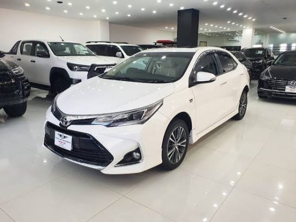 Toyota Corolla Altis X Latest Price in Pakistan