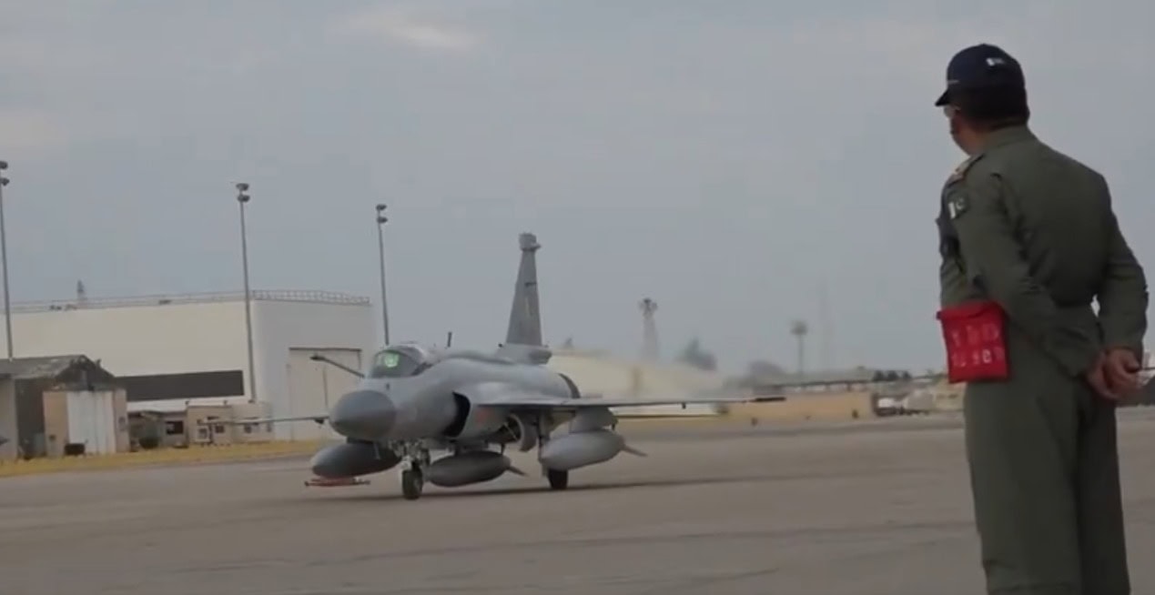 PAF contingent reaches Saudi Arabia for ‘Spears of Victory-2025’ aerial ...