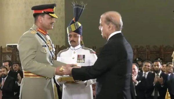 Baton of Field Marshal conferred on COAS Asim Munir