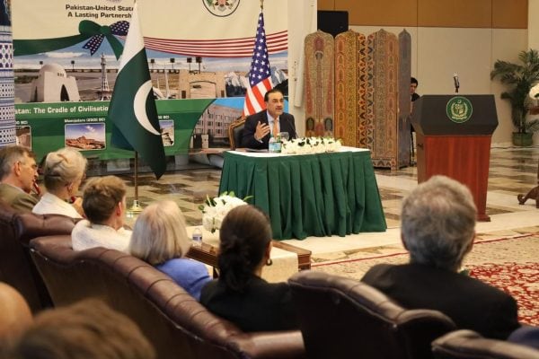 COAS reaffirms Pakistan’s commitment to responsible role in mitigating ...