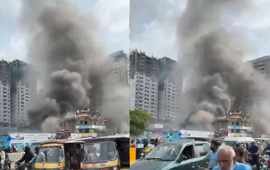 Huge Fire at Karachi Fireworks Factory leaves dozen injured; rescue opt ...