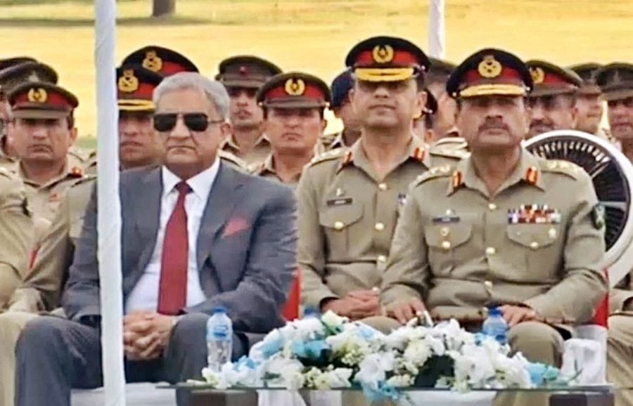 Gen (r) Bajwa attends daughter’s wedding of Field Marshal Asim Munir ...