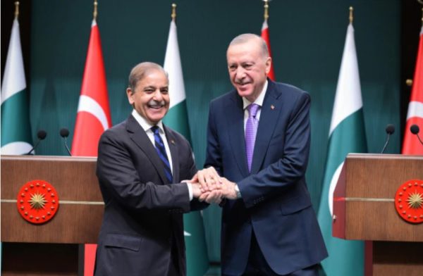 PM Shehbaz, Erdogan discuss bilateral ties, regional peace in Eid call